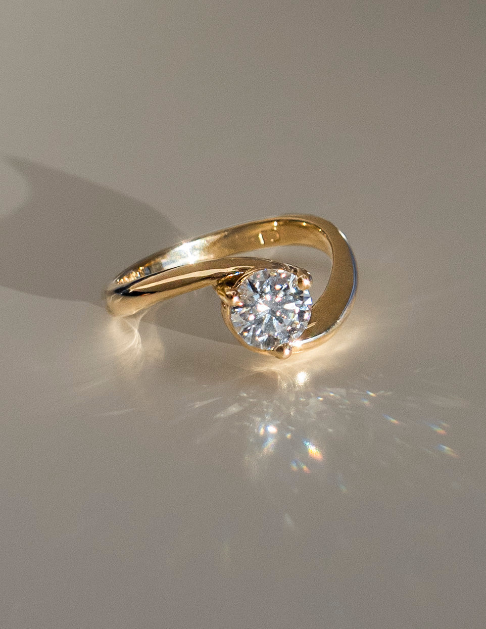 18K Gold 1CT Moissanite Daria Ring – Delume